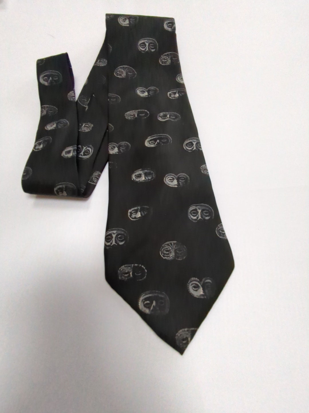 Masquerade Italian Silk Necktie With Mask Pattern Mardi Gras by Perry ...