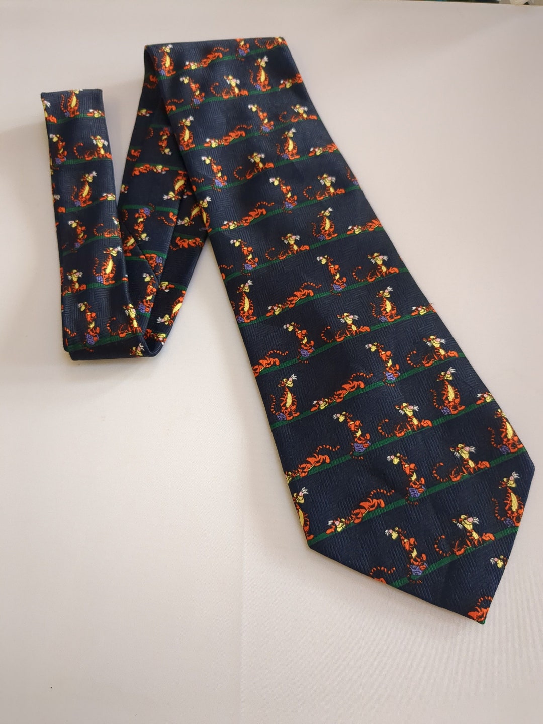 Tigger Men's Necktie Winnie the Poo Character Tigger the Tiger Navy ...