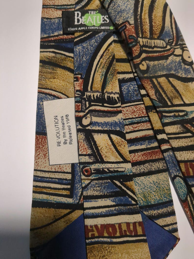 The Beatles Necktie Revolution Released 1968 100% Silk Tie Beatles Fan ...