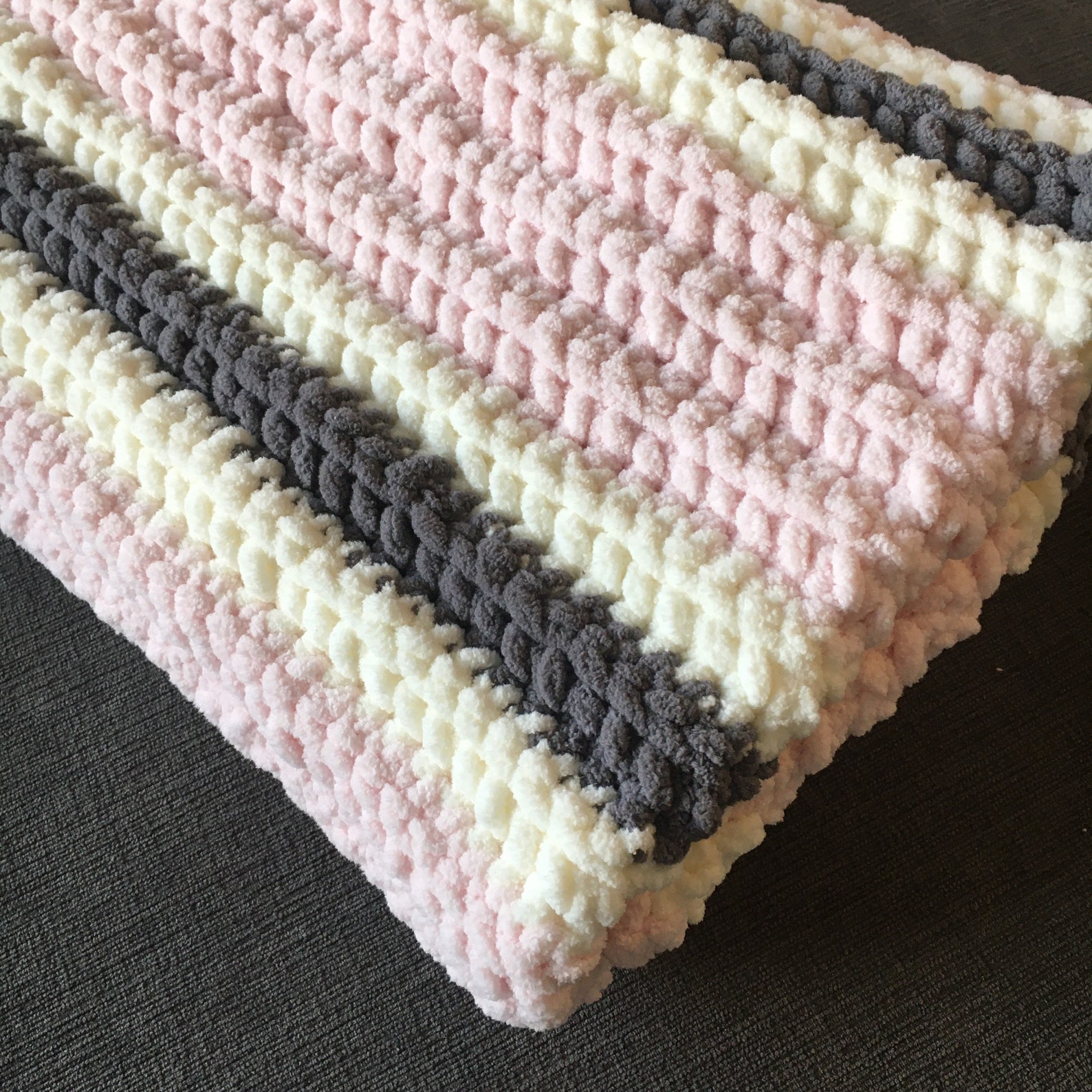 Chunky Yarn Blanket Baby Crochet Blanket Crochet Blanket - Etsy