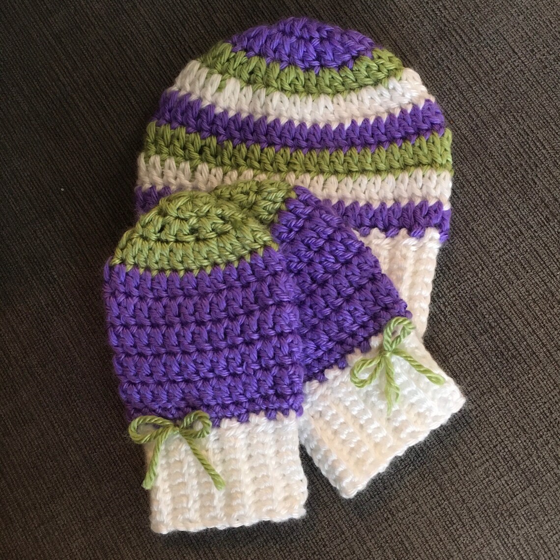 Baby Mittens, Newborn Beanie Hat, Purple and White Mittens, Scratch ...