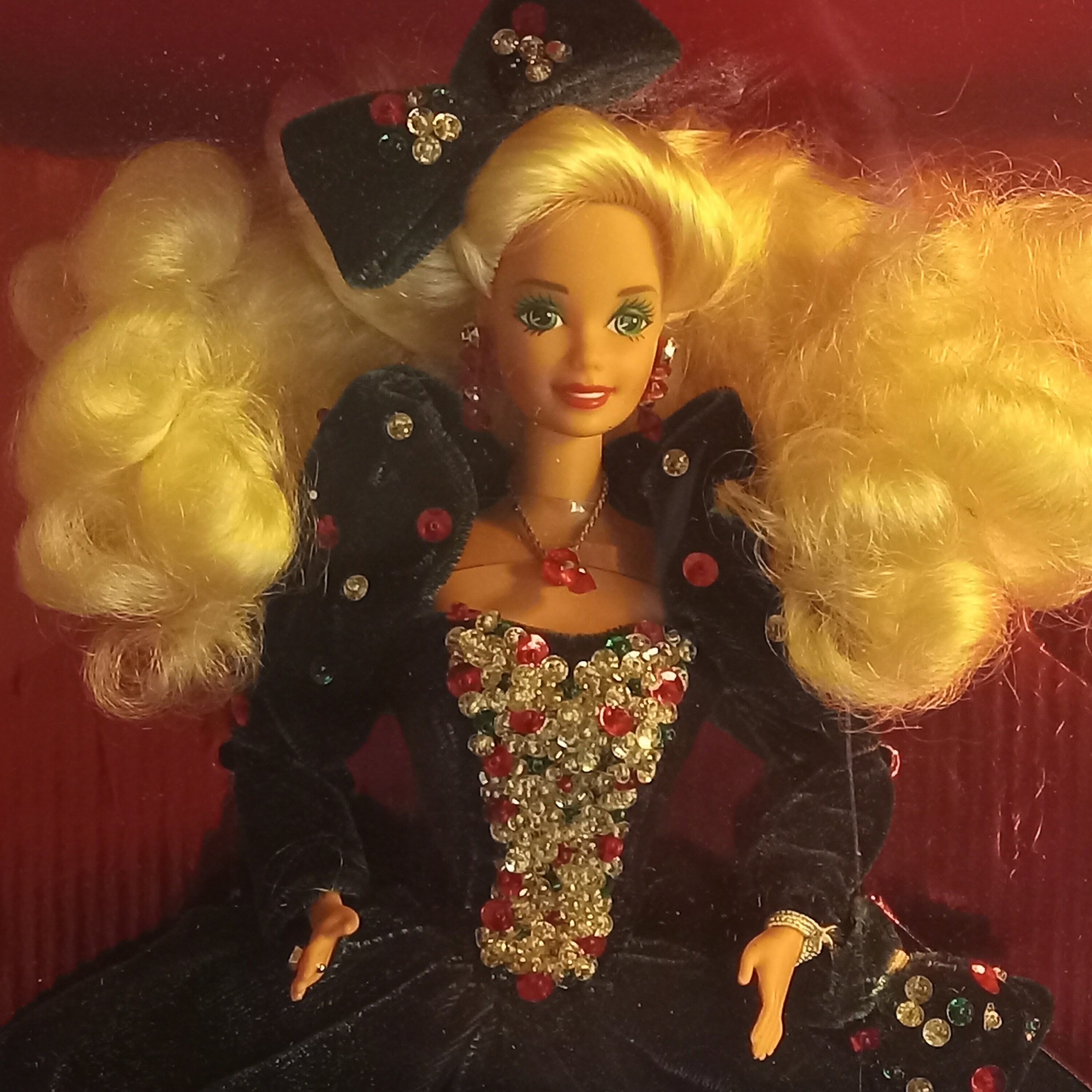 1991 • Happy Holidays Barbie • No. 1871 • NRFB • Fourth in Series ...