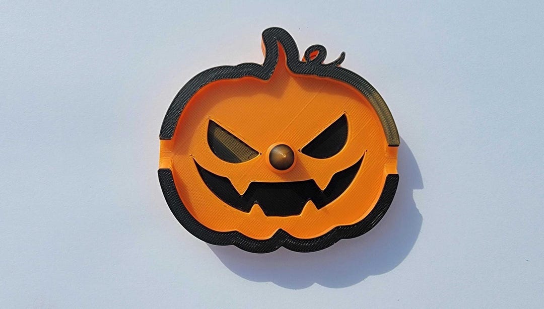 Halloween Pumpkin Ashtray With Debowler – 3D Printed Jack-o’-lantern ...