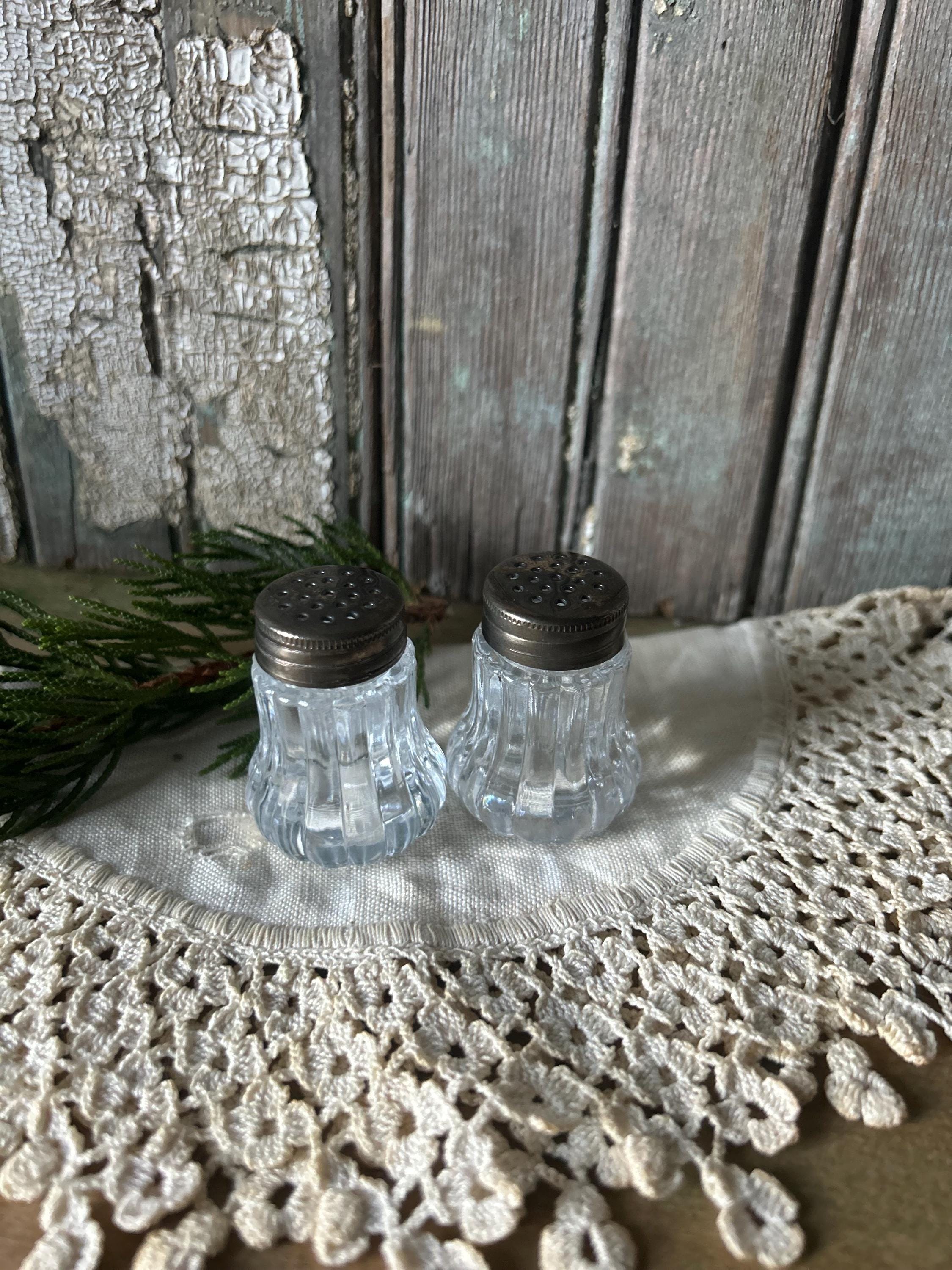 Vintage Tiny Salt and Pepper Shakers, Crystal Look Acrylic Plastic With ...