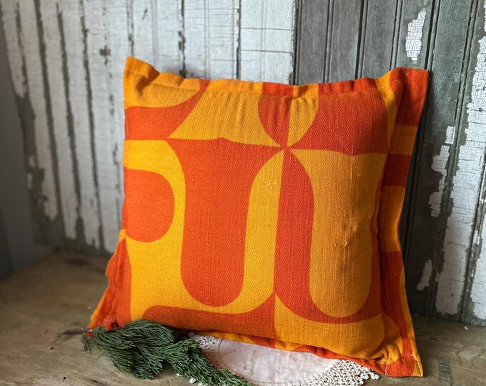 Vintage Orange Mod Geometric Pattern THROW PILLOW, Handmade - Etsy
