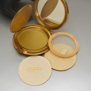 Vintage Vanity Fair Compact Complete With Powder Puff and Screen - Etsy