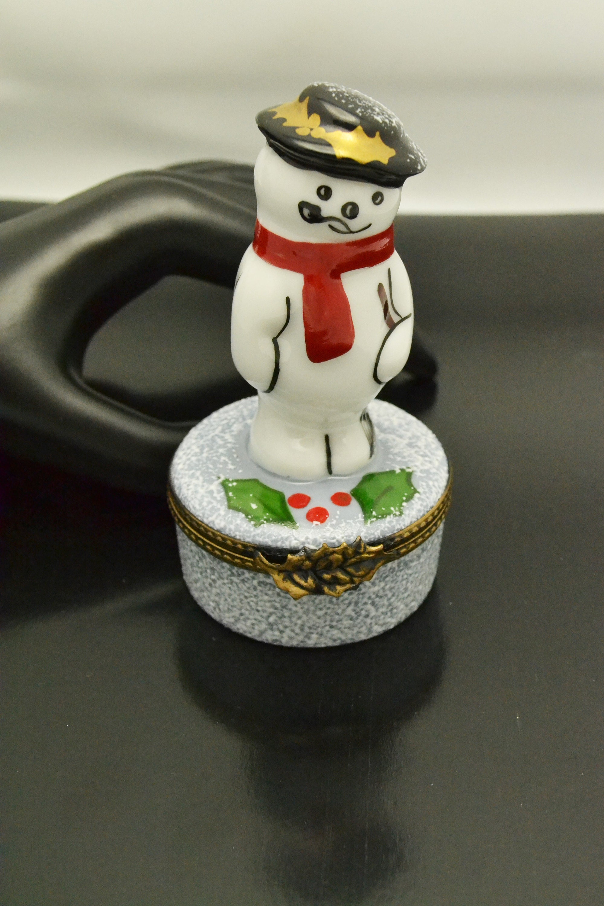 excellent quality Vintage Limoges Trinket Box La Gloriette Snowman with ...