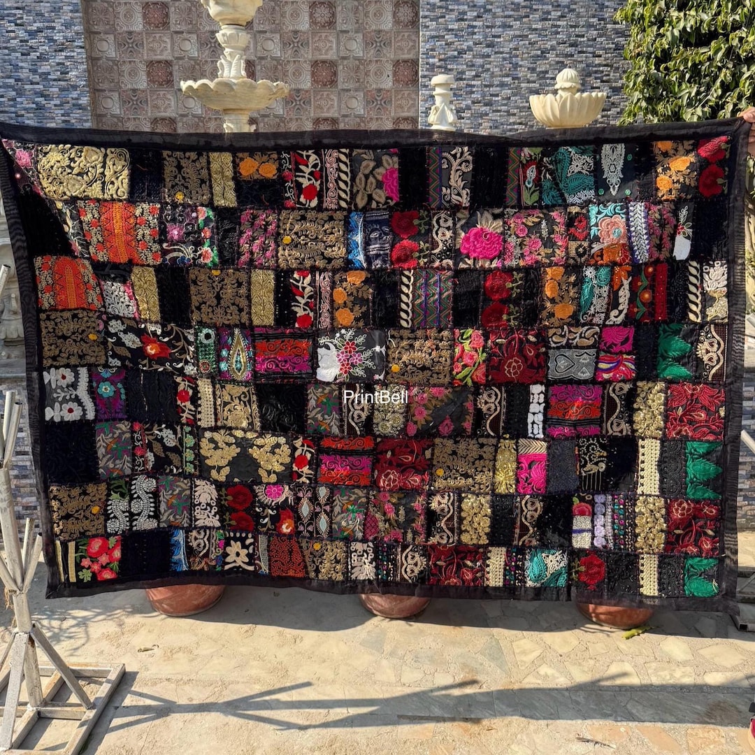 Indian Heavy Embroidered Wall Hanging Vintage Sari Zari Work Tapestry ...