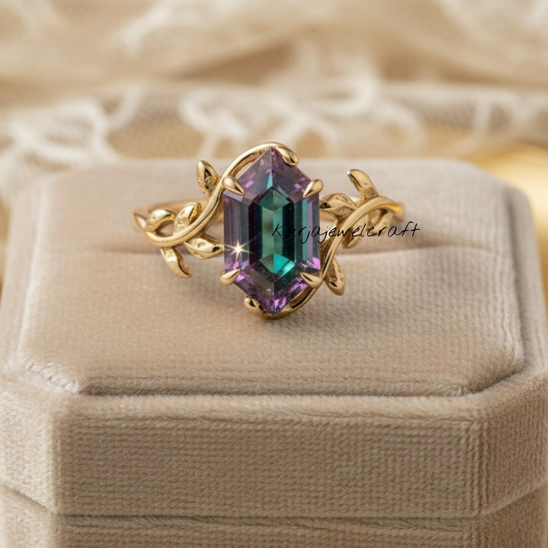 Alexandrite Leaf Ring • Vintage Art Deco Style, Color Change Gemstone ...