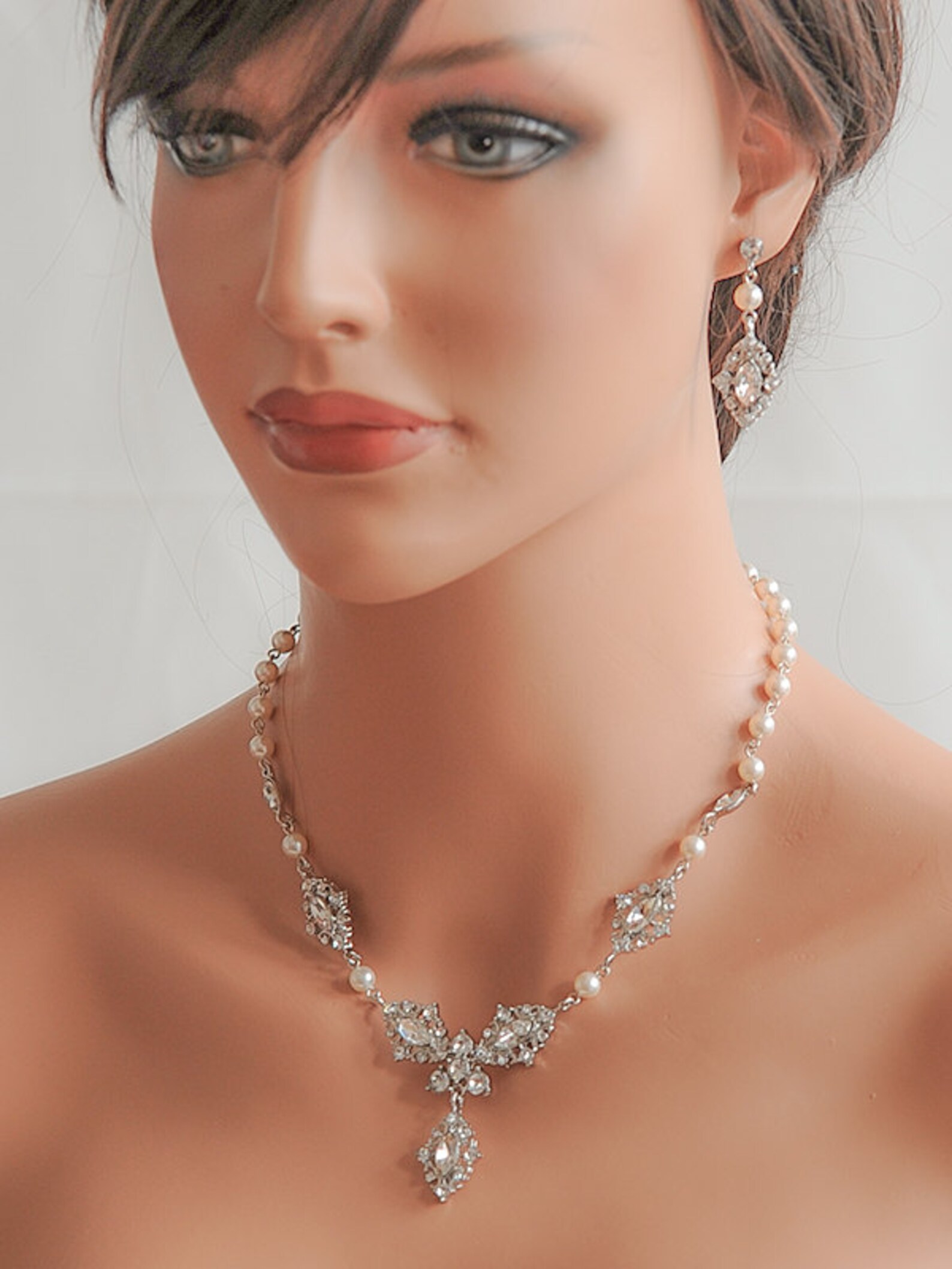 Backdrop Necklace SET, Bridal Back Drop Necklace, Swarovski Pearl Y ...