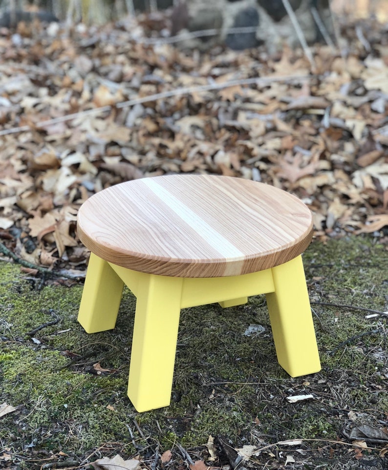 Round Top, Elm, Step Stool, Riser, Modern, Contemporary, Wood Top Stool ...