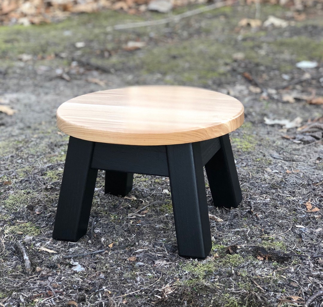 Round Top, Elm, Step Stool, Riser, Modern, Contemporary, Wood Top Stool ...