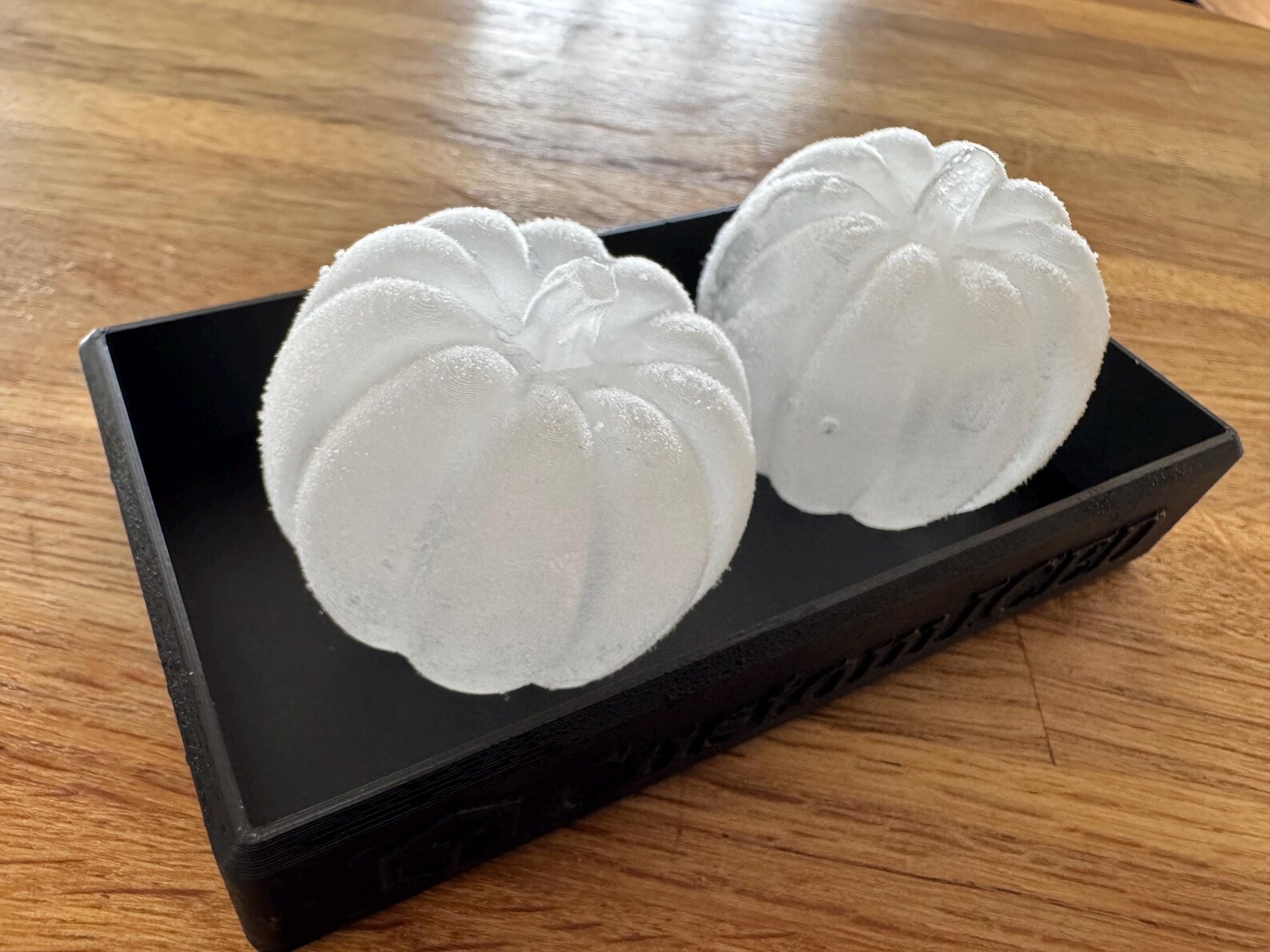 Customiced Pumpkin Ice Mold With Lid: Halloween Cocktail Ice Cube Tray ...