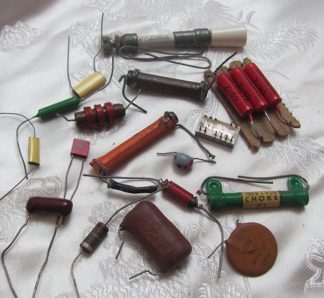 Lot of 17 Assorted Vintage Electronic Components Circa 1940's ...