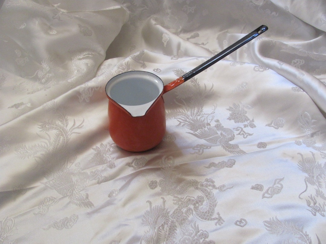 Long Handle Metal Enamel Butter Melting Pot Dipper Ladle Vintage ...