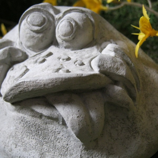 Large Garden Face Statues - Etsy
