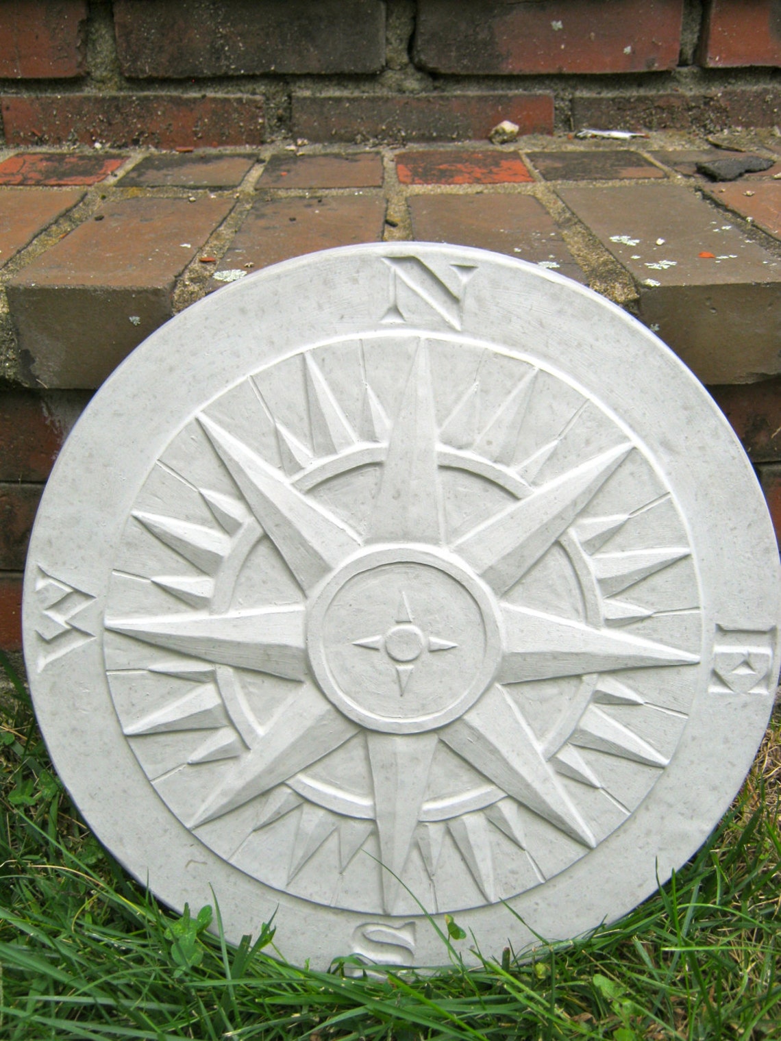 Compass Statue Garden Decor Concrete Garden Plaque Cement - Etsy