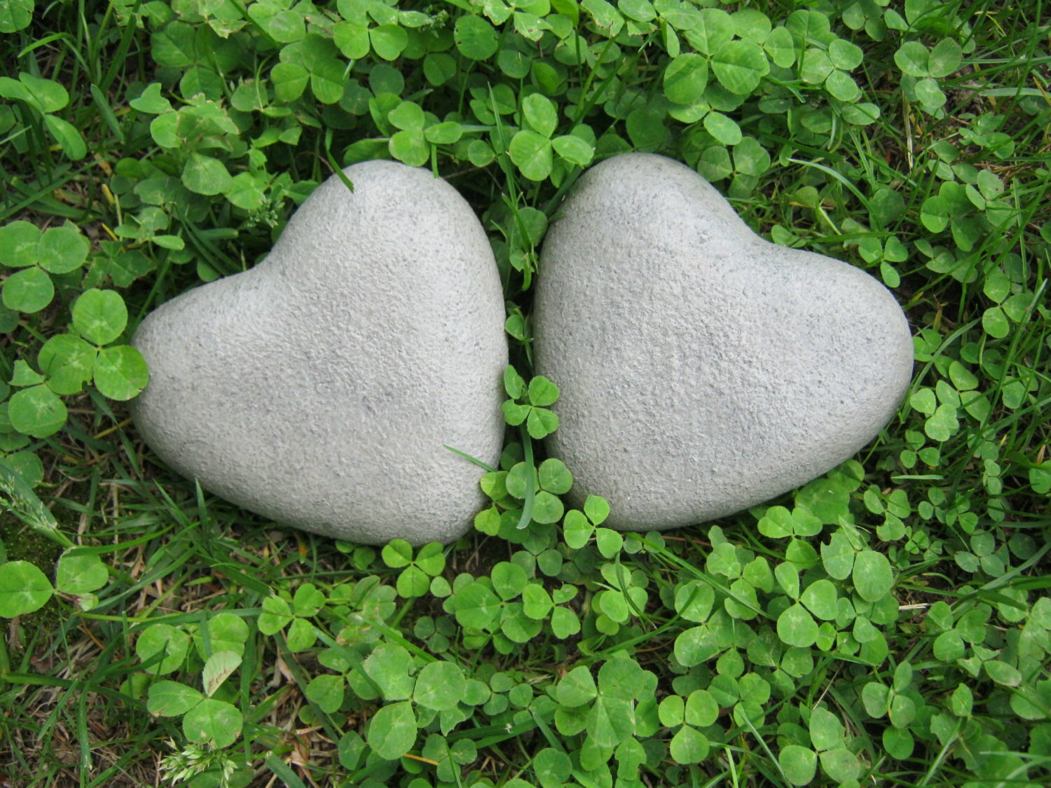 Garden Heart Decor Pair of Concrete Hearts I Love You | Etsy