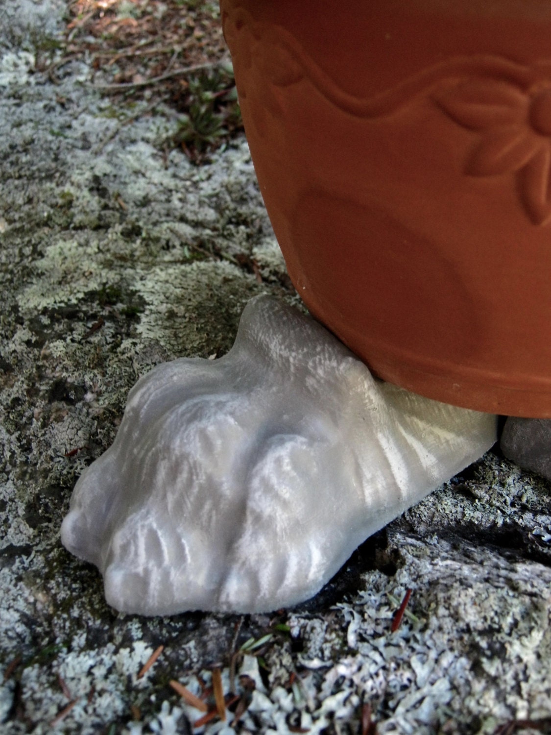 Pot Risers, Pot Feet, Concrete Flower Pot Feet, Lion Paw Pot Risers ...