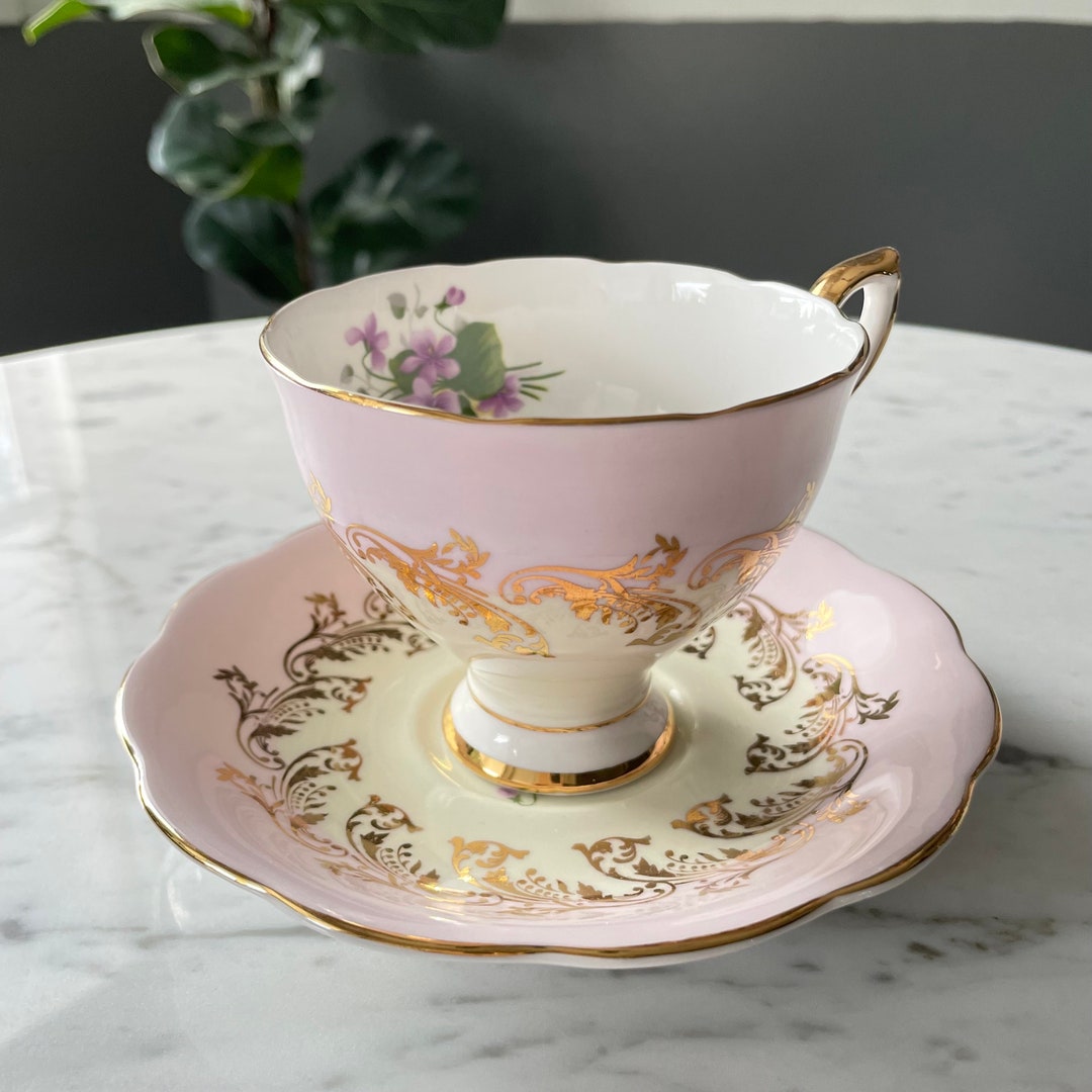 Royal Standard Teacup & Saucer in Blush Pink With Gold Gilding, Fine ...
