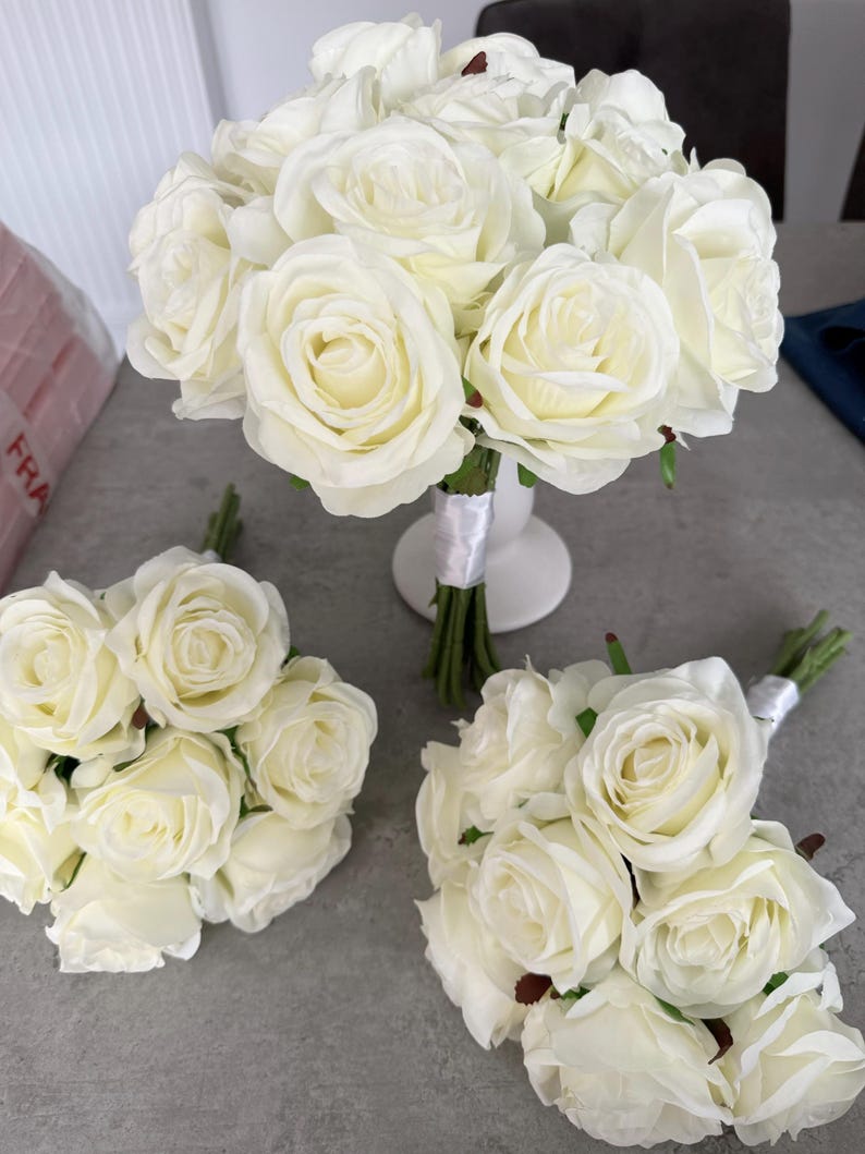 Ivory Rose Bridal Bouquet: Elegant Silk Wedding Flowers - Etsy UK