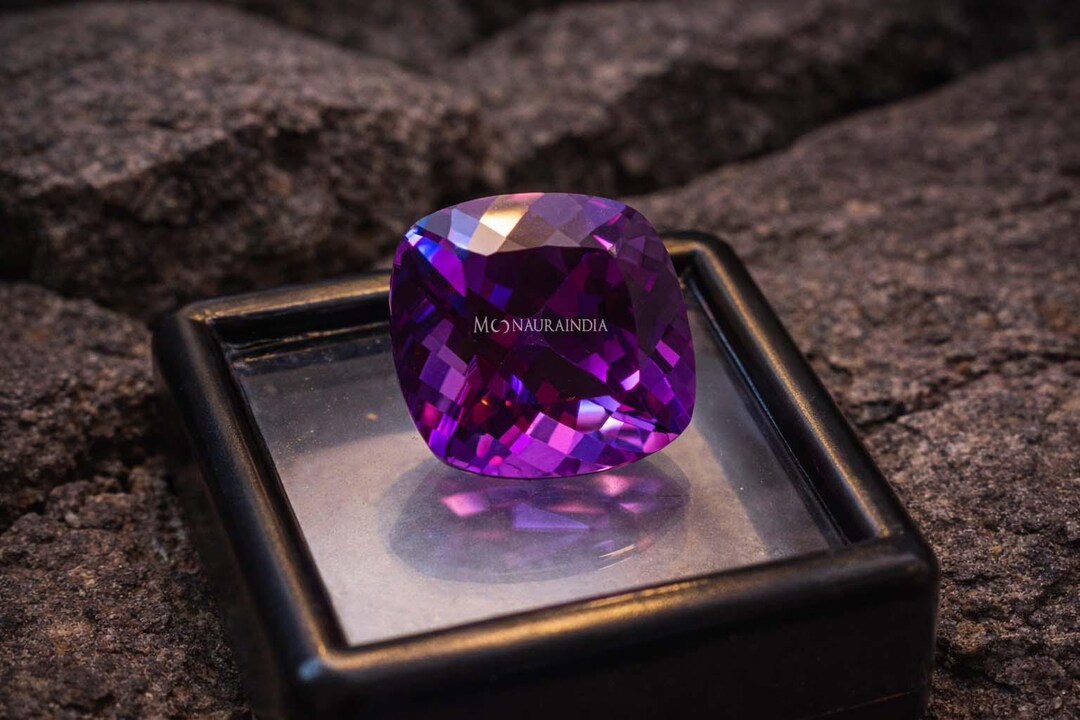 Cushion Cut Alexandrite 10–12 Ct Color Changing Gemstone | Rare Purple ...