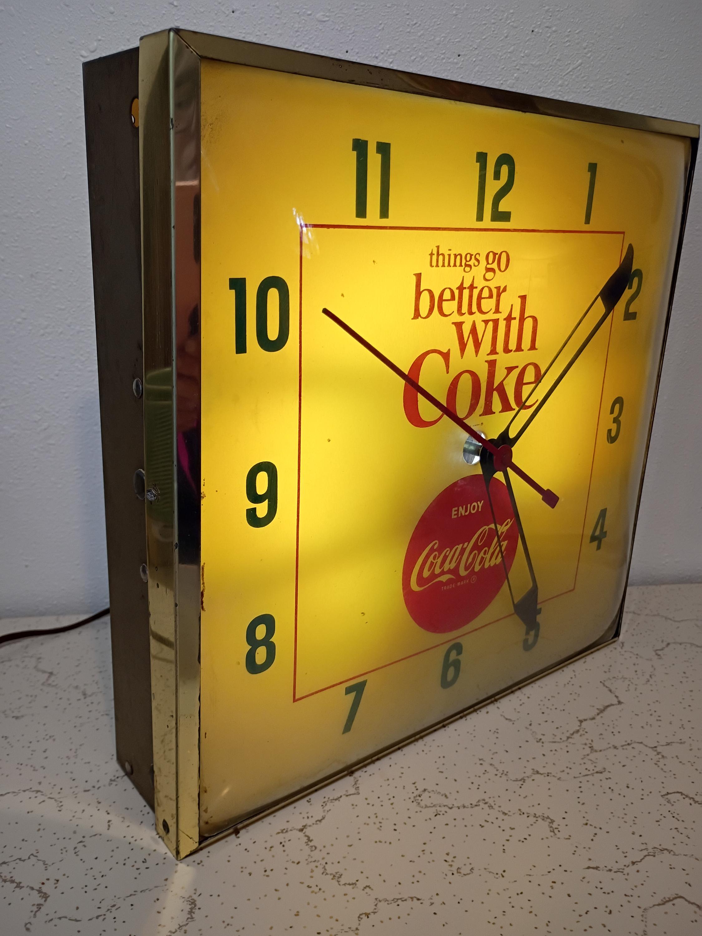 Vintage 1960s Coca-cola Lighted Clock: "things Go Better With Coke" - Etsy
