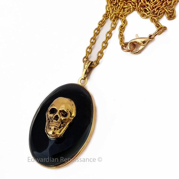 Gothic Locket - Etsy