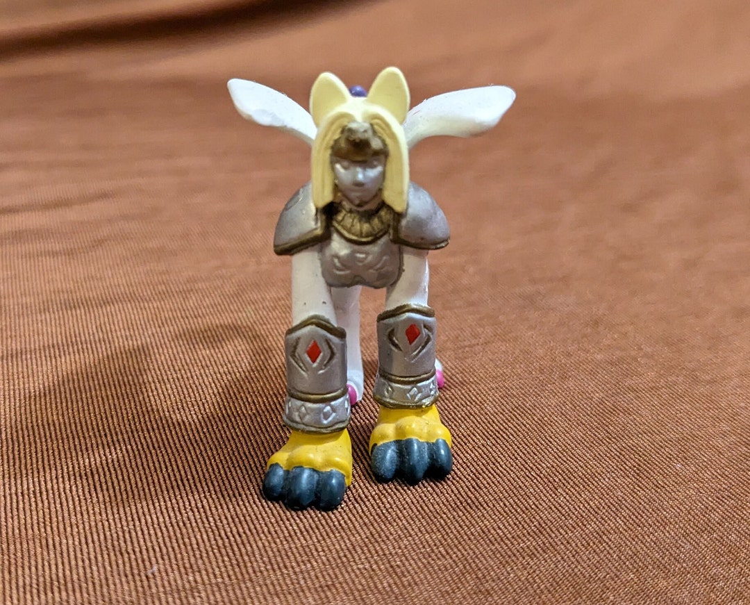 Nefertimon - Digimon Season 2 - Armour Digivolve - Bandai Mini Figurine ...