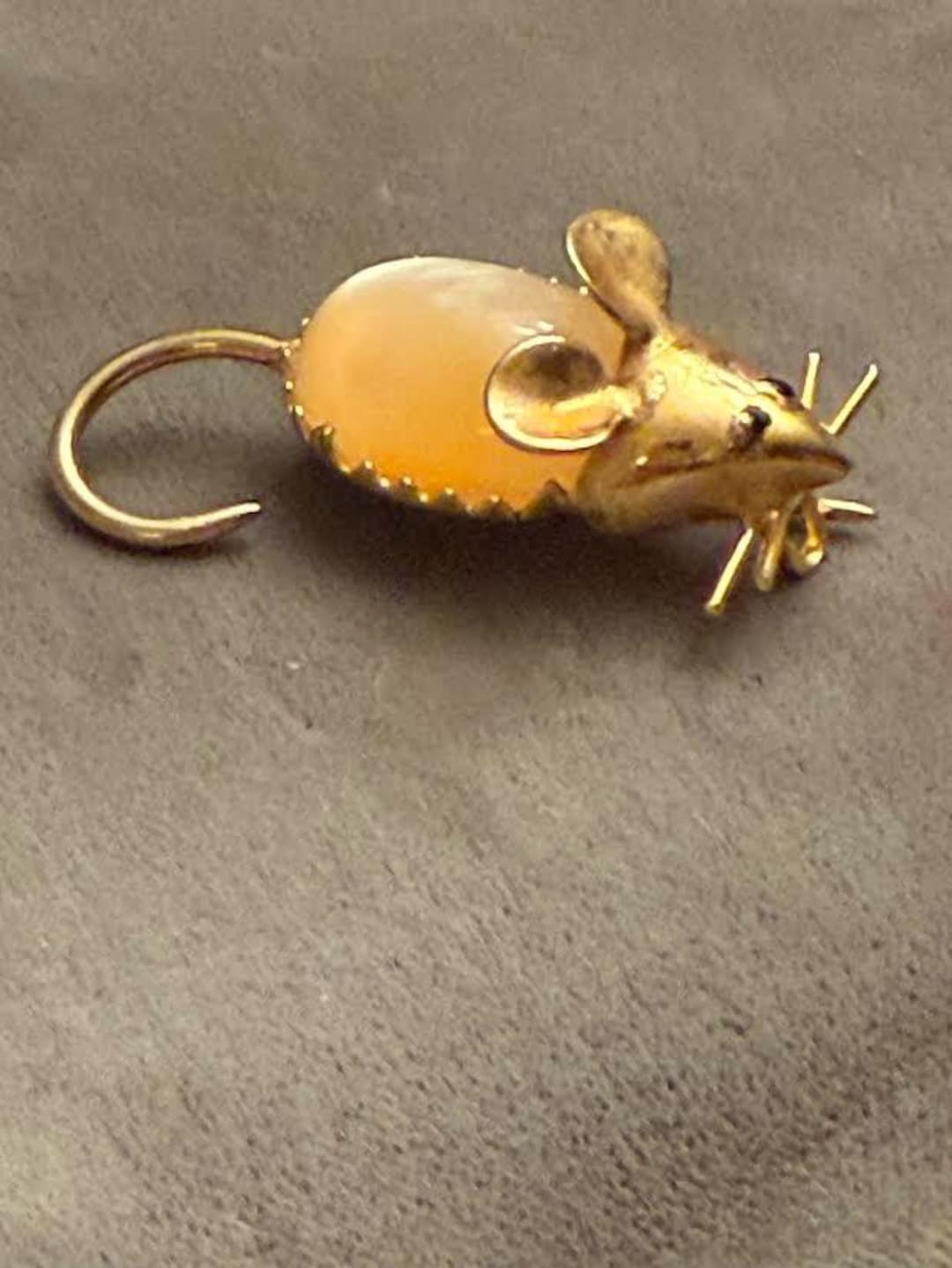 Vintage Gold Tone Jelly Belly Mouse Pin/brooch W/ Stone Body - Etsy