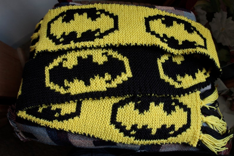 Batman Hand Knit Scarf - Etsy