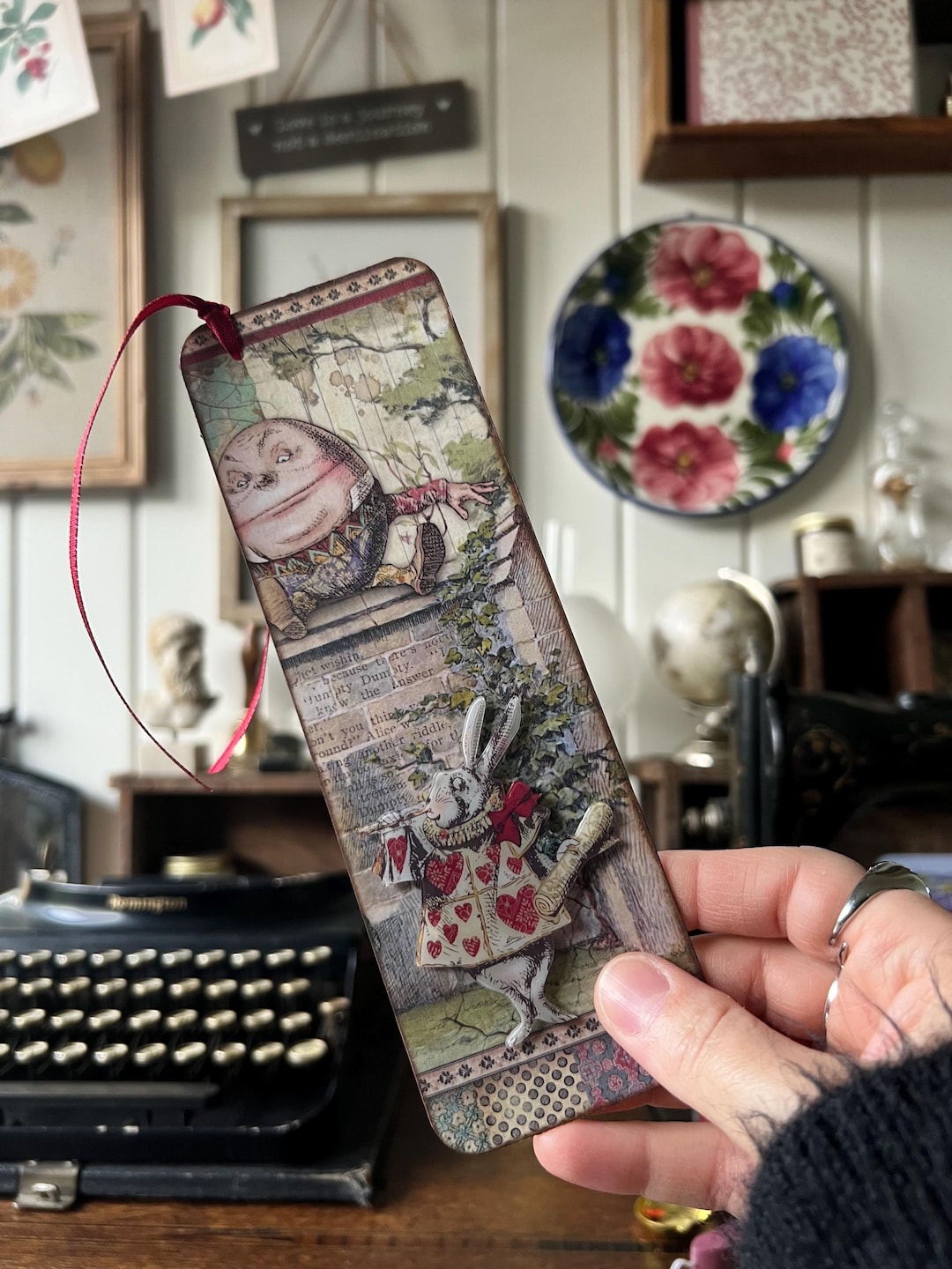 Alice in Wonderland Bookmark, Handmade - Etsy