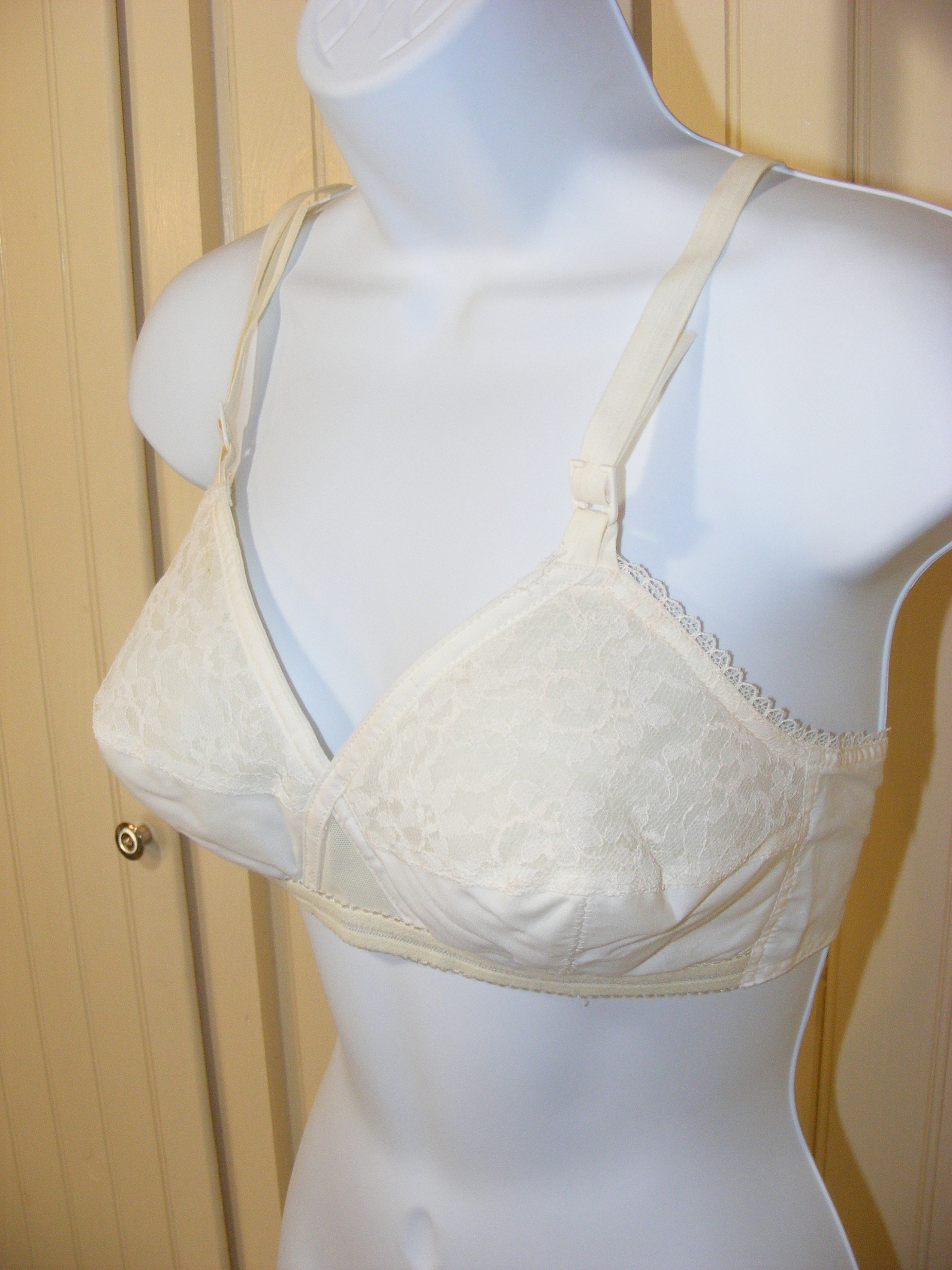 70s Bra 36B 446 Half Lace Fiberfill Cups Poly /cotton Vintage Lingerie ...