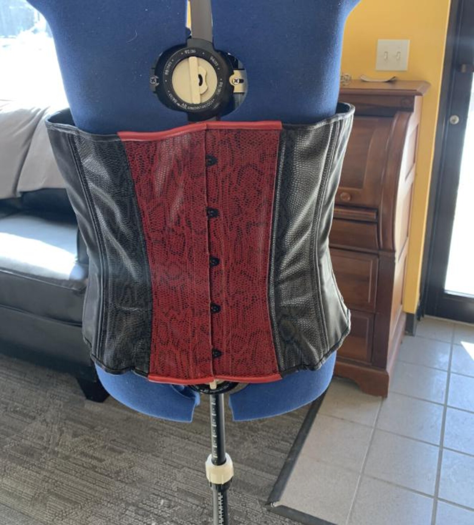 Men’s Corsts & Waist Cinchers - Etsy