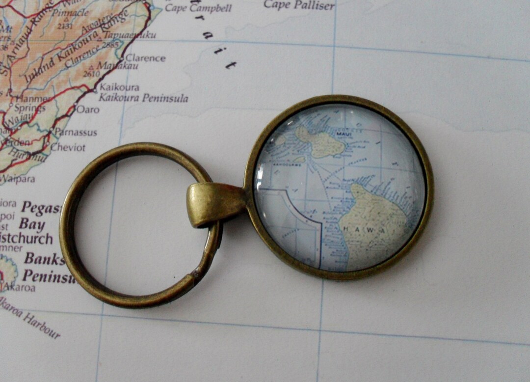 HAWAII Map KEYCHAIN / Groomsmen Gift / Wedding Favour / Travel Souvenir ...