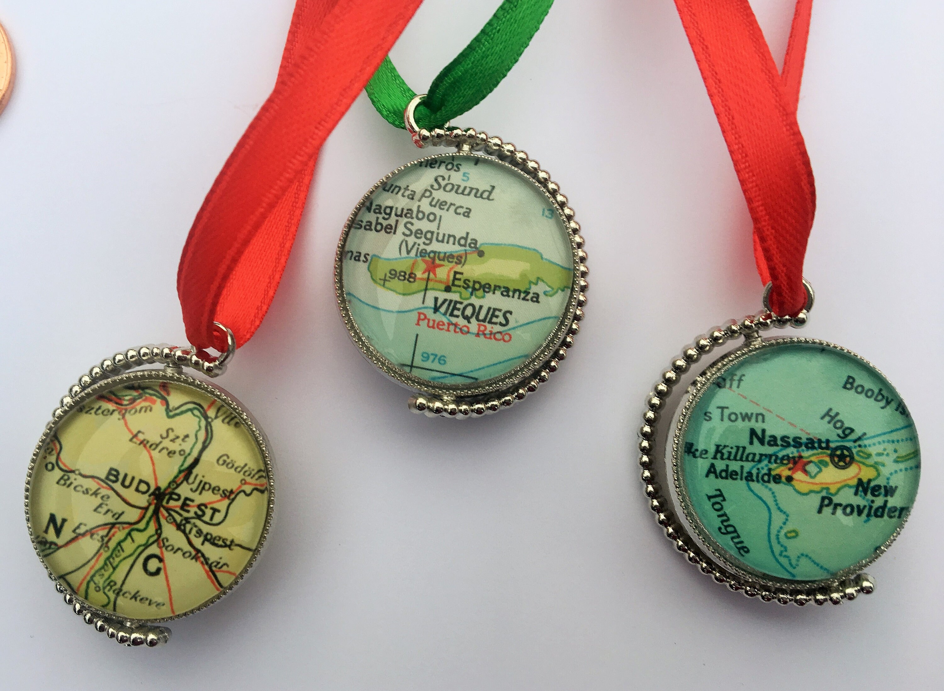 Double Sided CUSTOM MAP ORNAMENT / Christmas Tree Ornament / | Etsy Canada