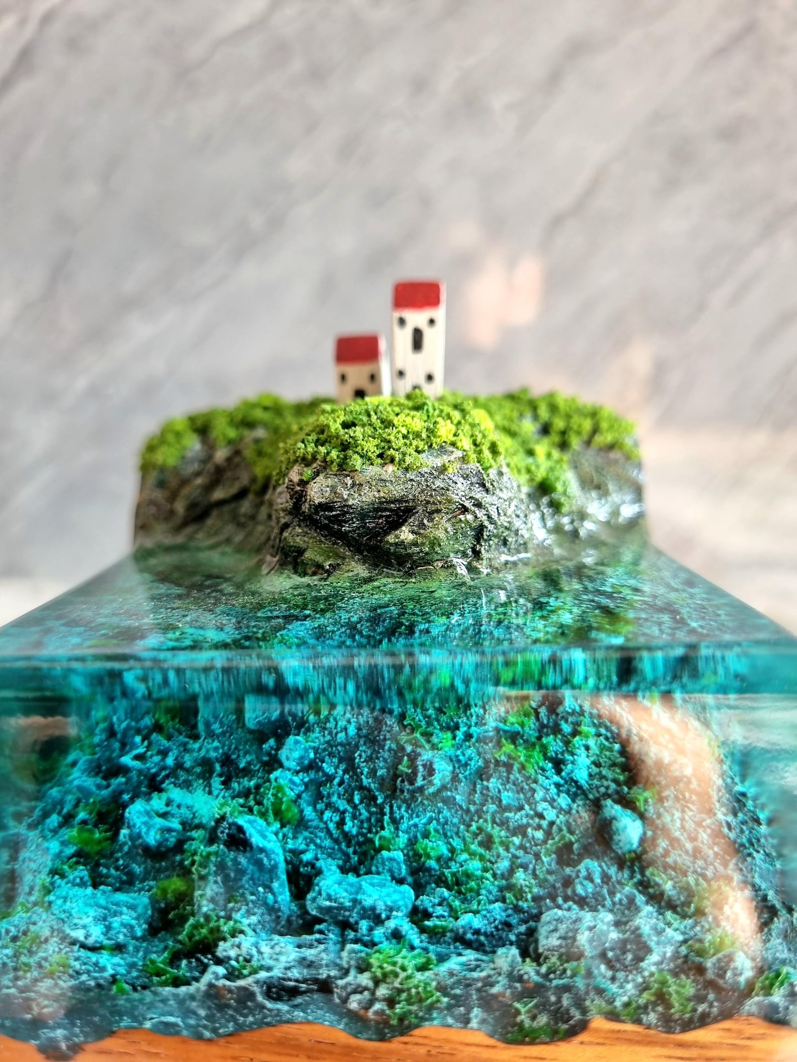 Miniature Model of House on Island, Diorama Resin, Paperweight Model ...