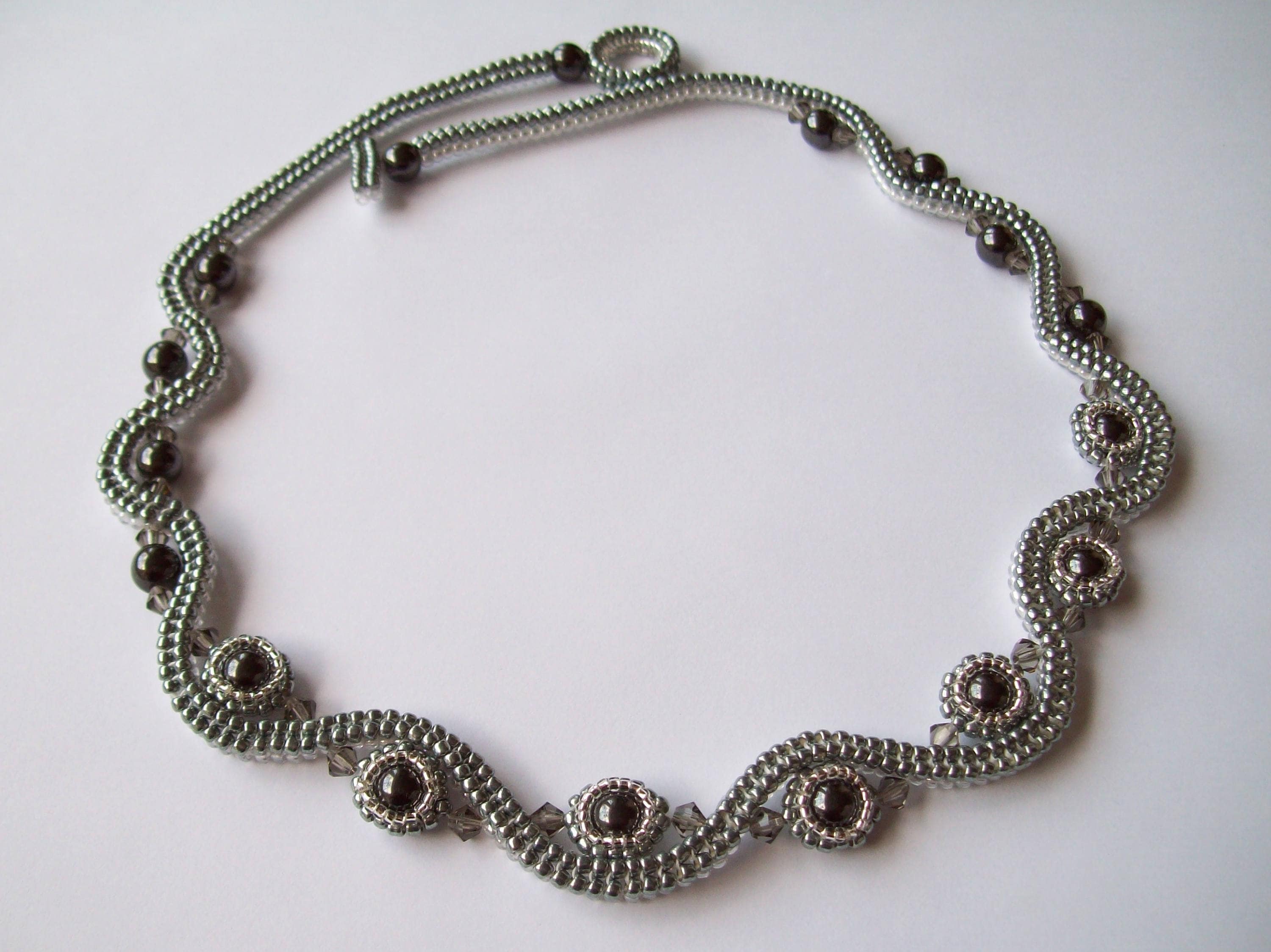 Tutorial Beaded Reversible Herringbone Necklace - Beading Pattern ...