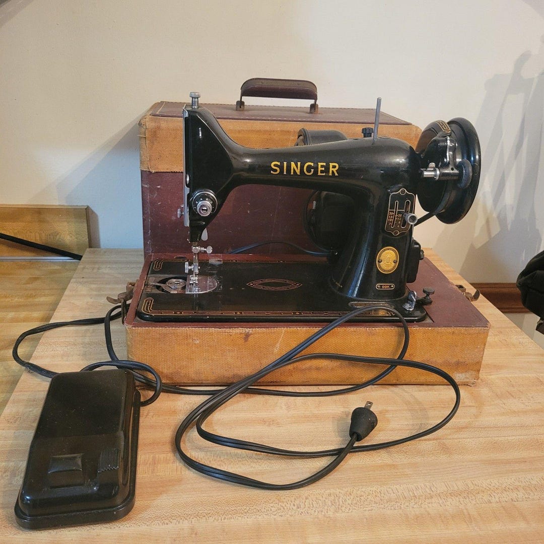 Vintage Singer 99K Electric Sewing Machine Circa 1955 (EK742290) - Etsy