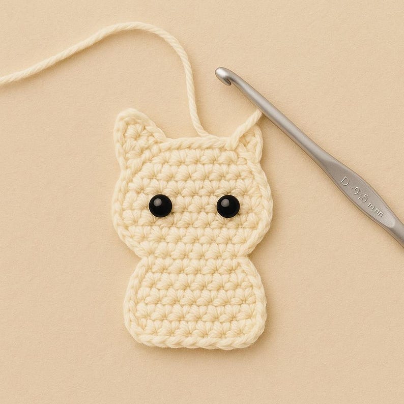 Flat Cat Amigurumi Crochet Pattern: Beginner-friendly Keychain (PDF)P22 ...