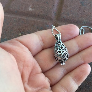 Antique Silver Teardrop Pendent Diffuser Necklace, Essential Oil ...