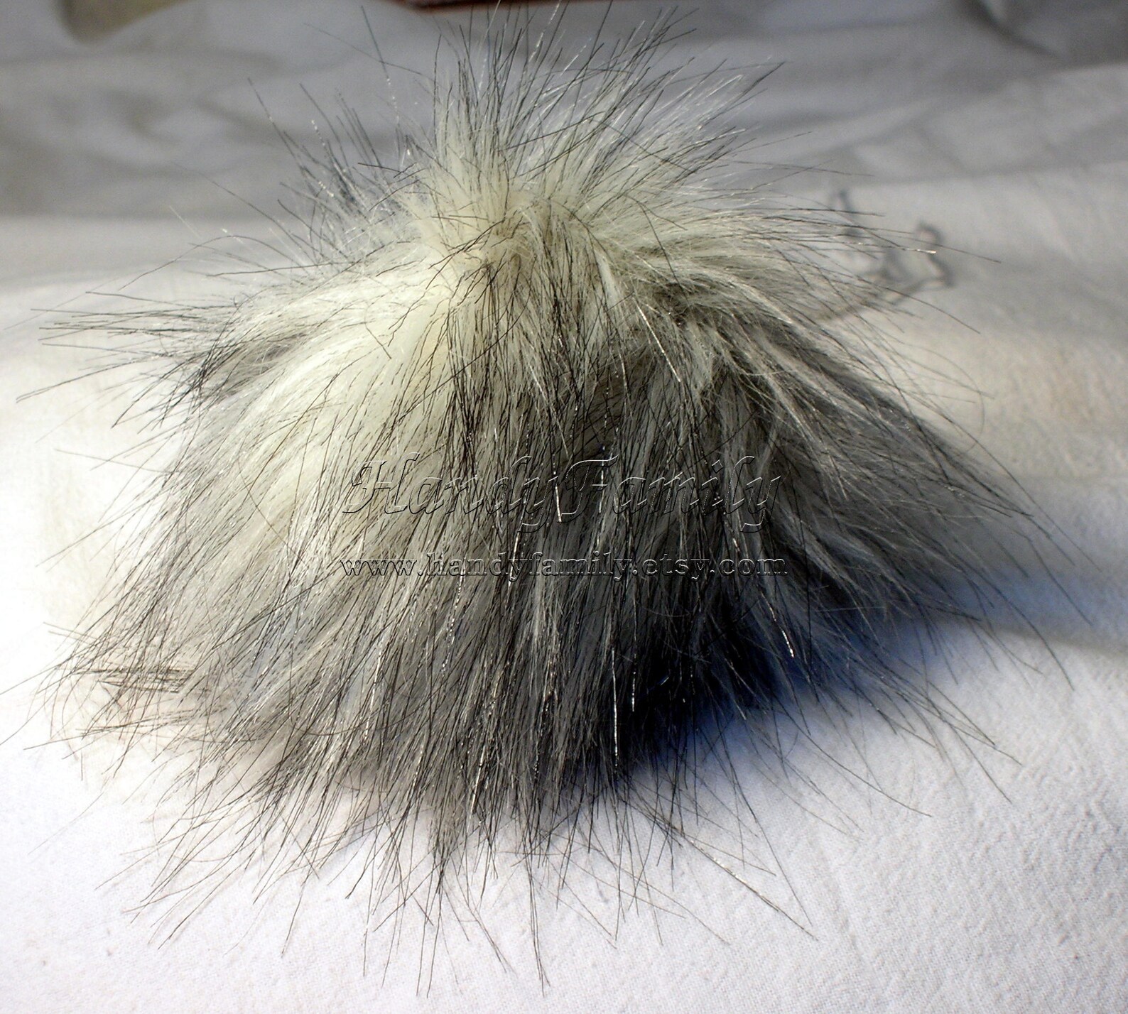 Faux fur pompons. Big fur pom pom Fluffy chunky large acrylic | Etsy