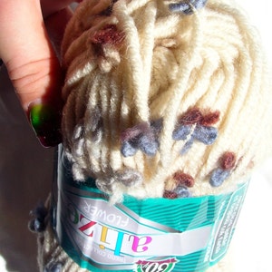 Alize Flower Yarn. Color Ecru, Ivory, Milk, Cream, Champagne (5074 ...