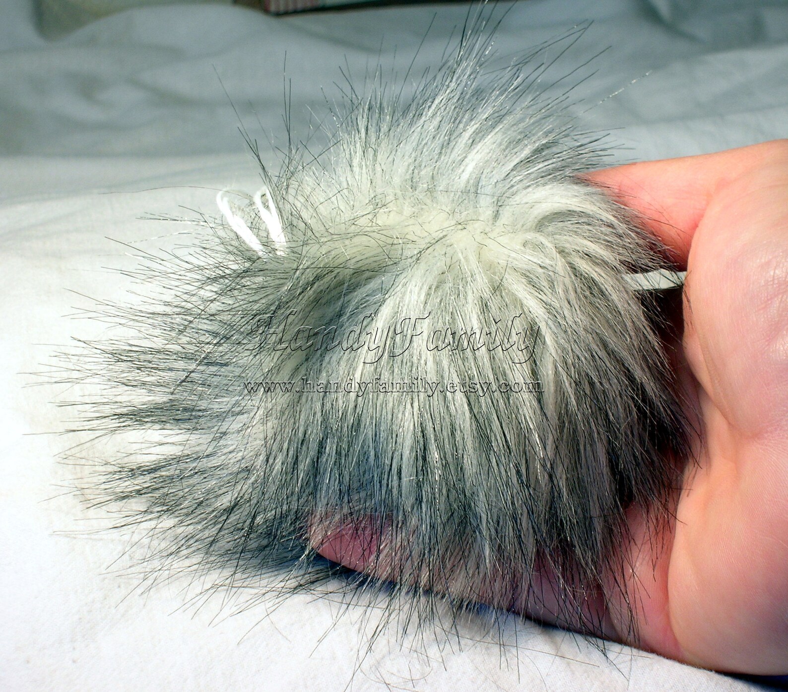 Faux fur pompons. Big fur pom pom Fluffy chunky large acrylic | Etsy