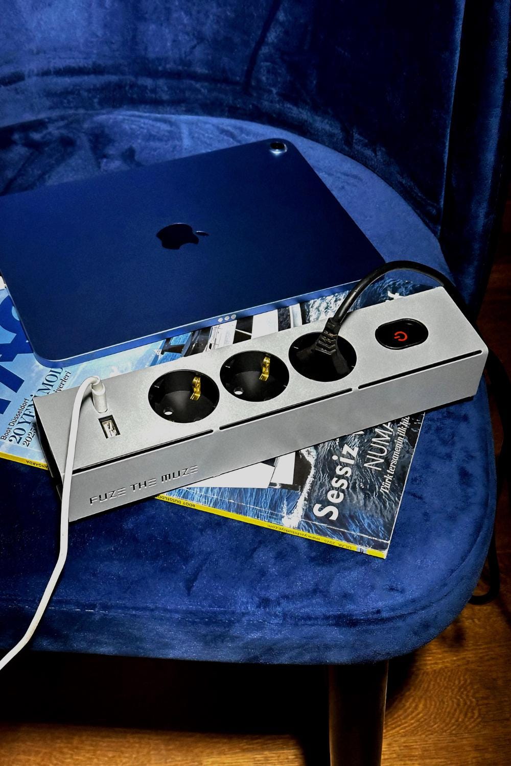 MUZE 2.0 Space Gray - Designer Power Strip | Fast Charging USB-C & A ...