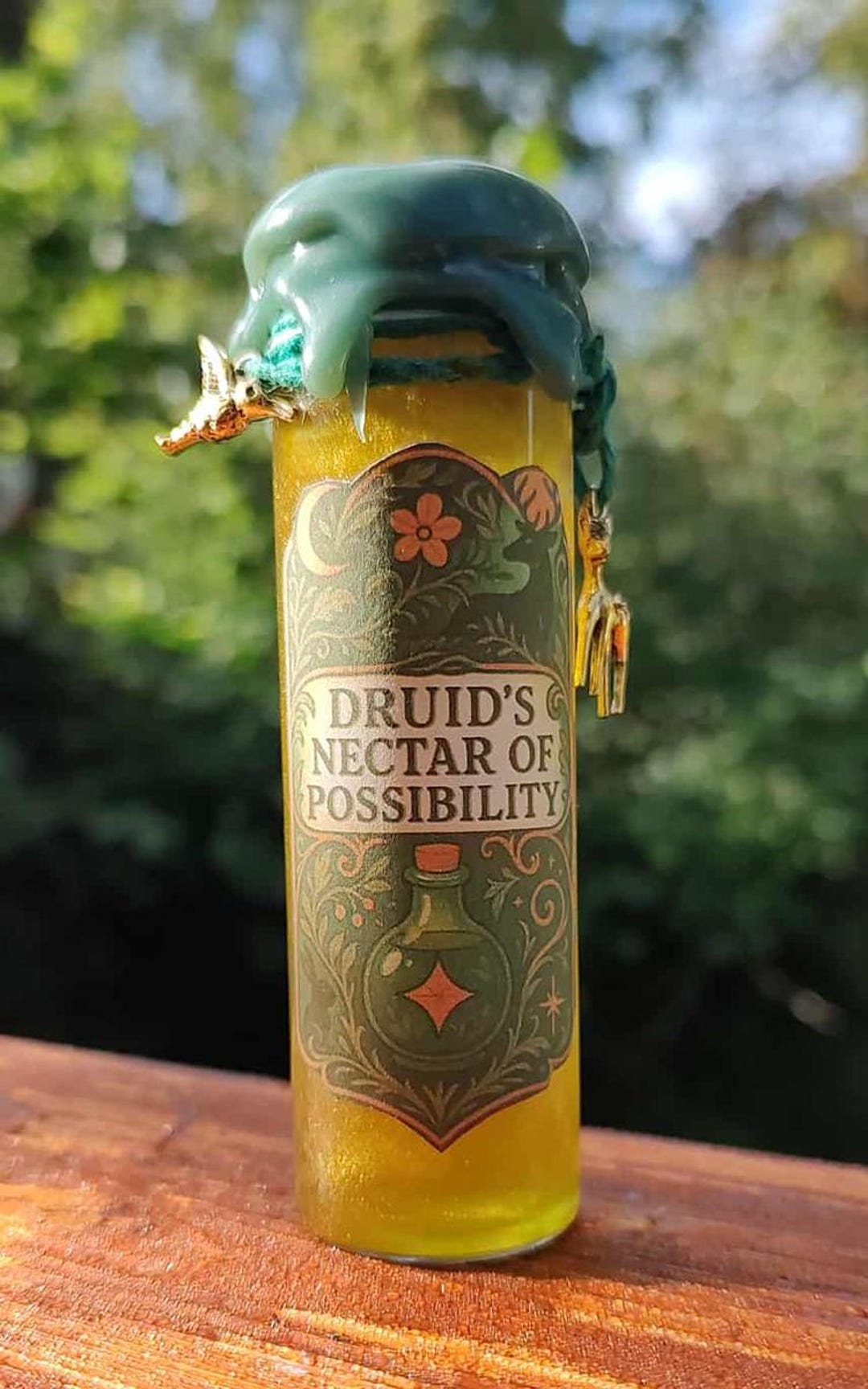 Floating D20 Potion: Druid's Nectar of Possibility - Etsy