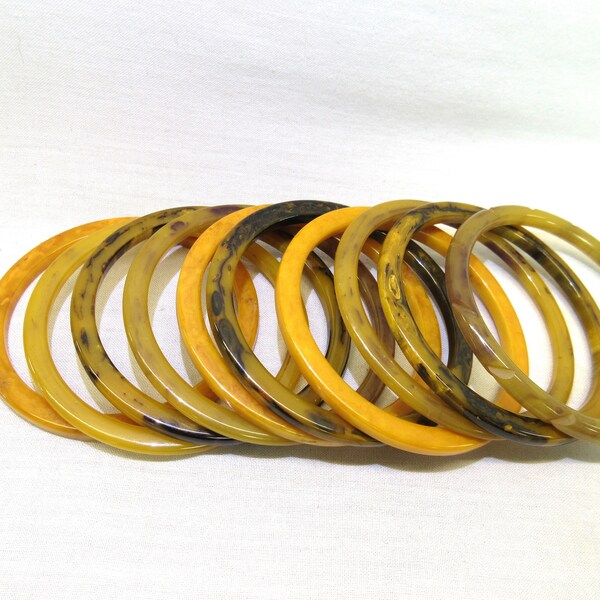 Vintage Bakelite Bangle Bracelet - Etsy