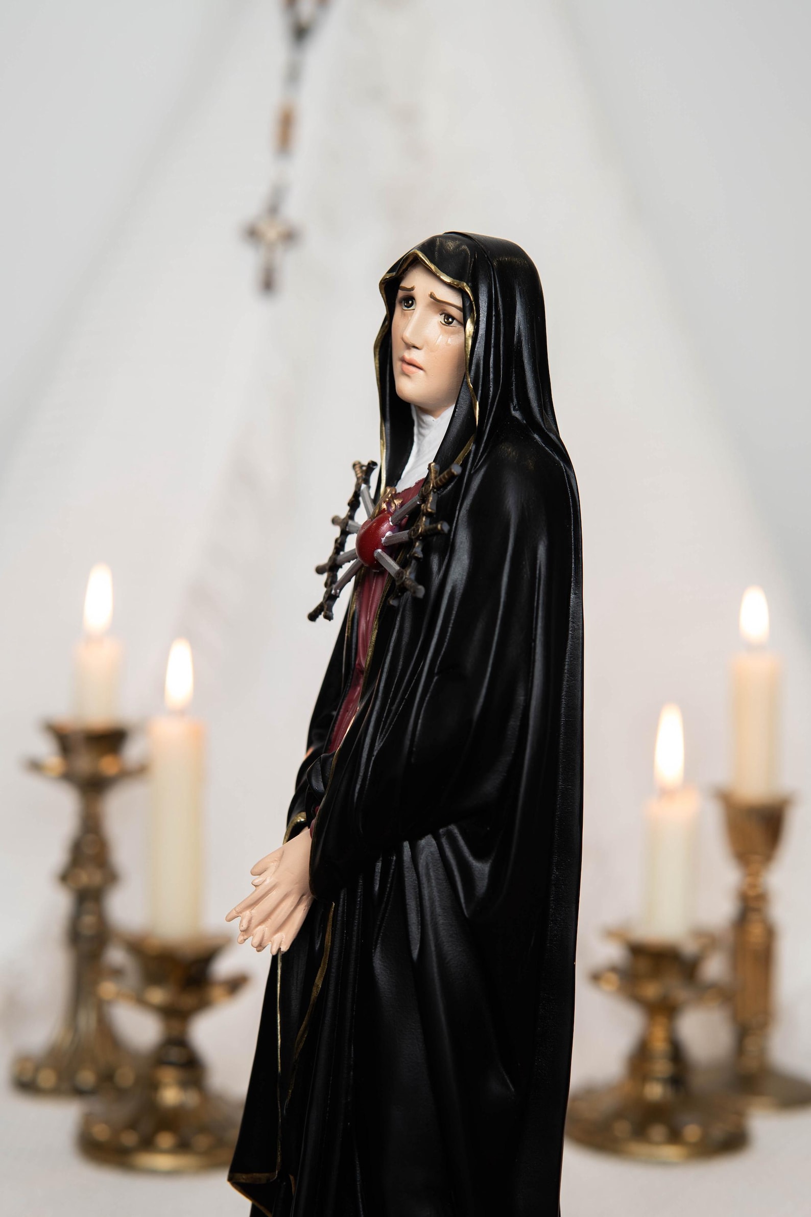 Our Lady of Sorrows Statue – Black Cloak, Virgin Mary Statue, Beautiful ...