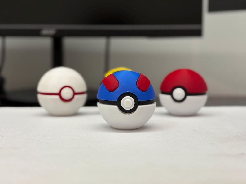 Pokemon Premium Poke Ball Model 4-pack – Poke Ball, Great Ball, Ultra ...
