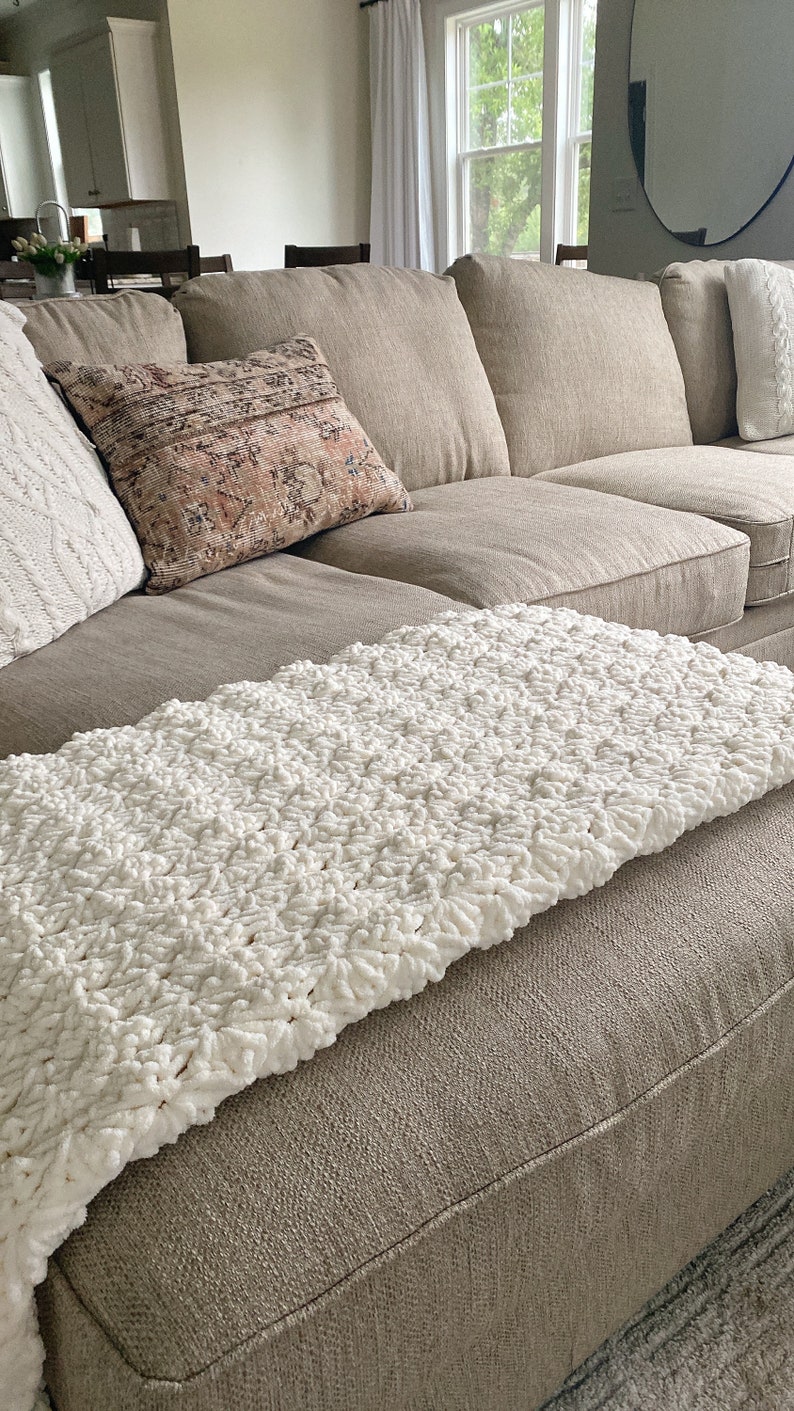 Chunky Ripple Blanket Crochet Pattern Chunky Knit Blanket Neutral ...
